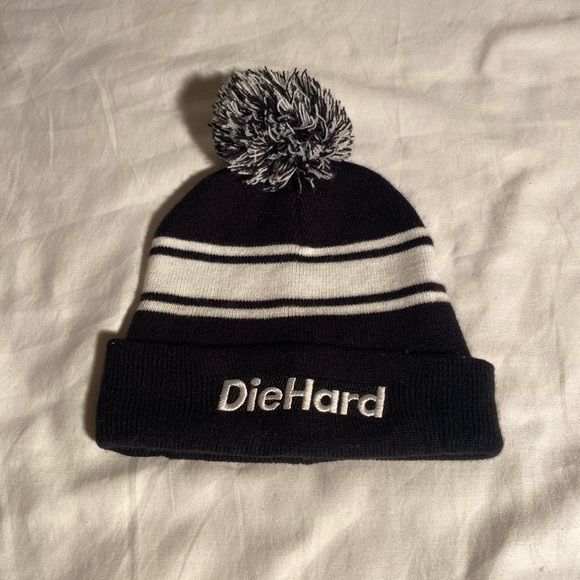 Accessories | Die Hard Black And White Toboggan Hat With Poof Ball ...